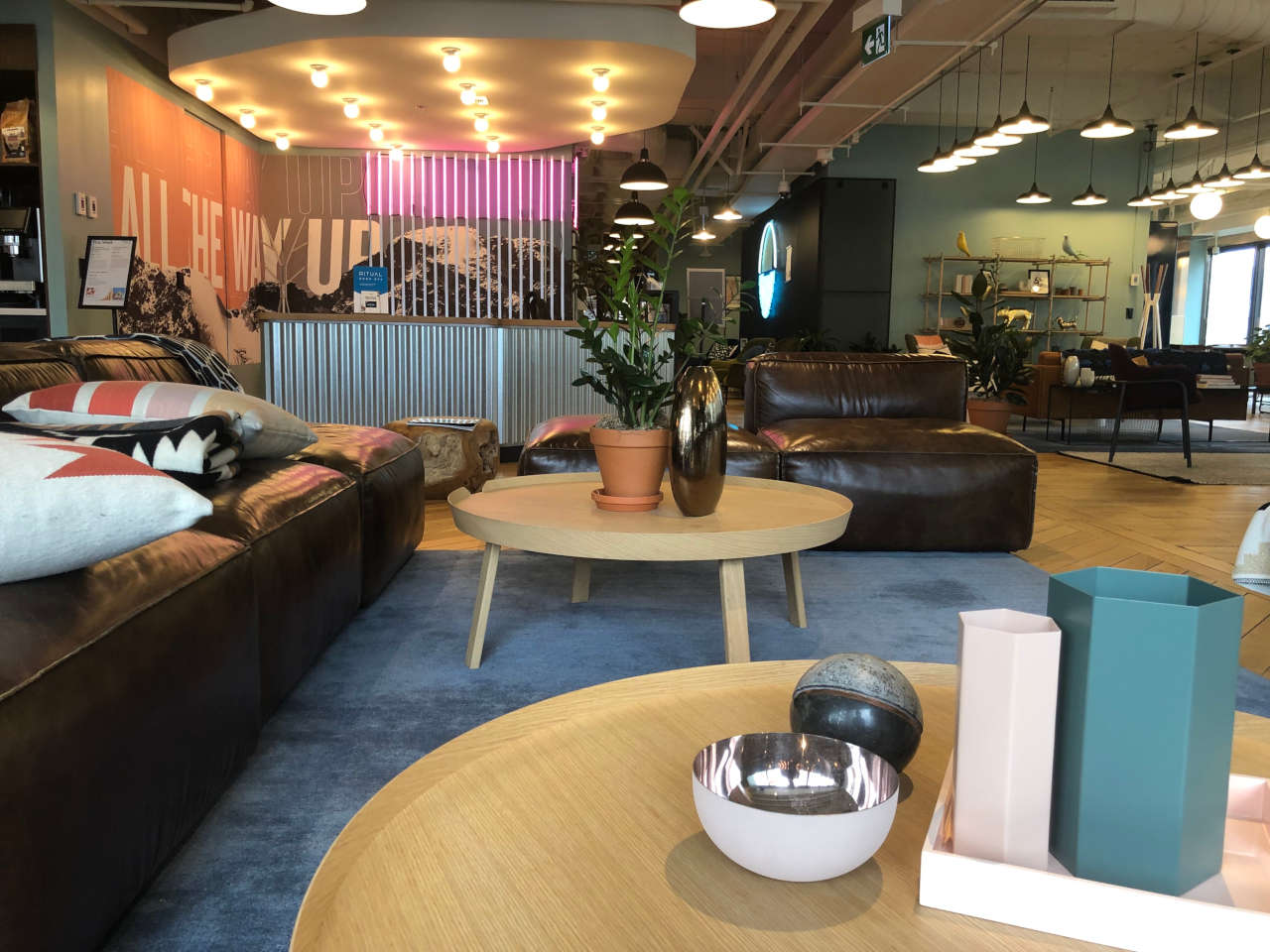 Philipp Reimann Vancouver 1280x960_Q60 | pack & work